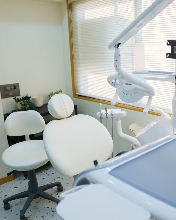 Dentist in Dombivli - Dr. Mane's Dental Clinic & Implant Centre